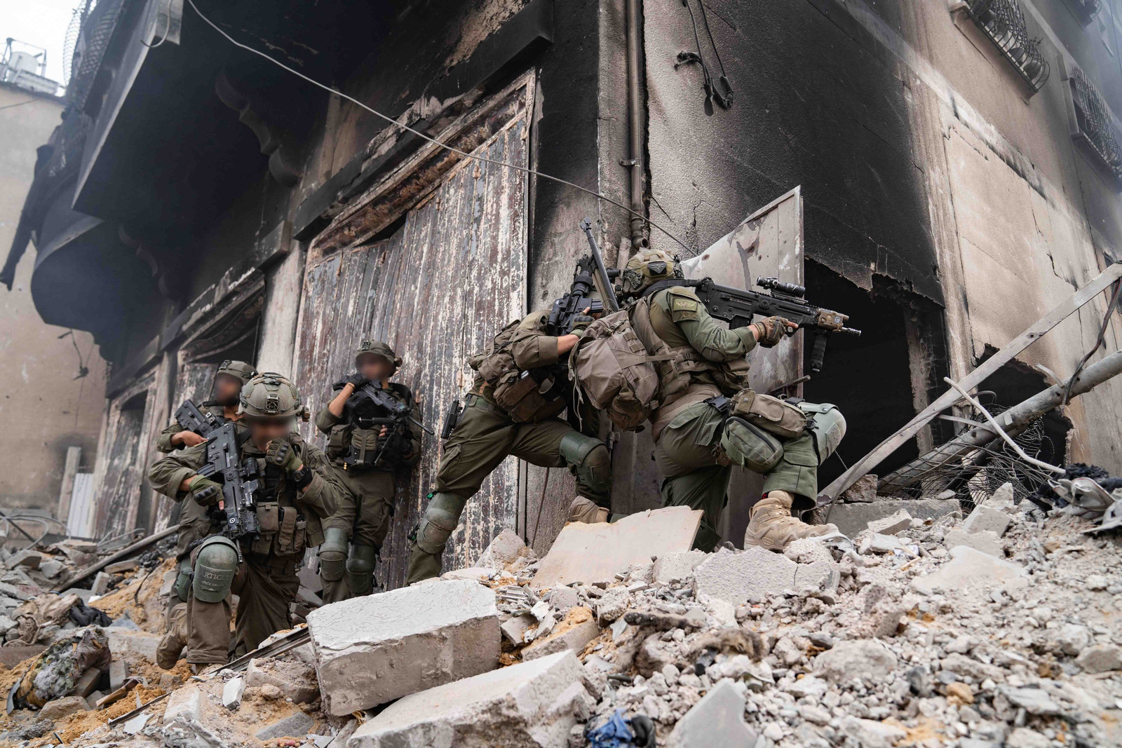 Ten oorlog met AI: onwettig of immoreel? Te vroeg om te oordelen