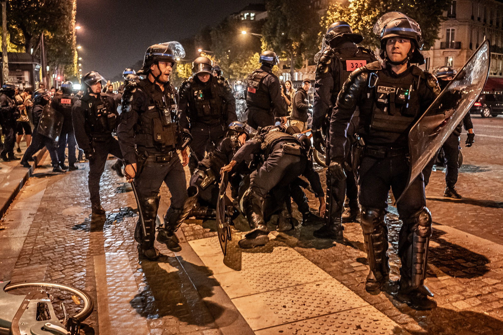 Frankrijk maakt de balans op na de hevige rellen: is Macron in staat de ...