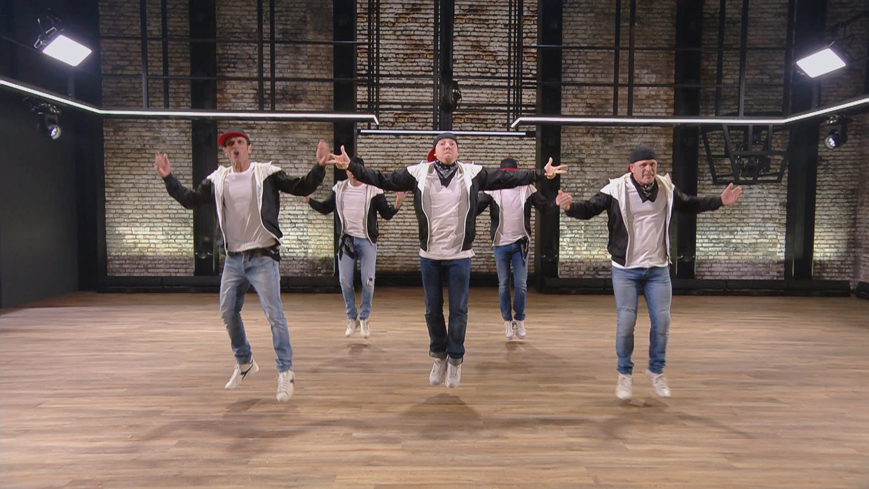 ‘The Greatest Dancer’ zou een succes worden, maar dat blijft uit. Vier ...