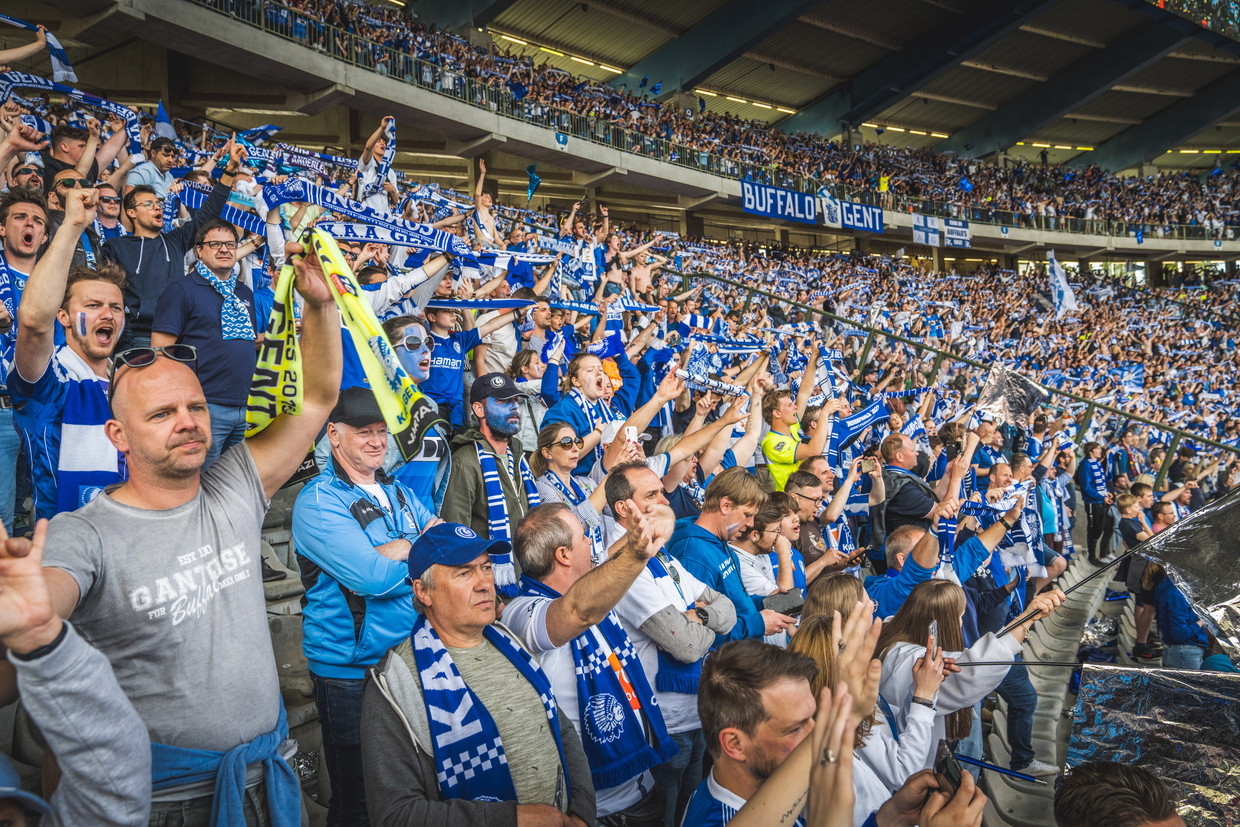 Voetbalclub AA Gent staat officieel te koop: ‘Unieke kans om iconische ...
