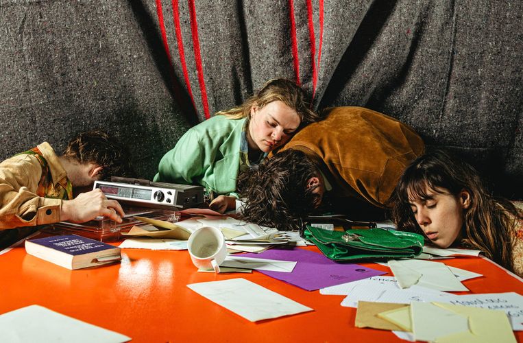 Jesse Vandamme en Werktoneel grijpen WF Hermans briljant bij de lurven ...