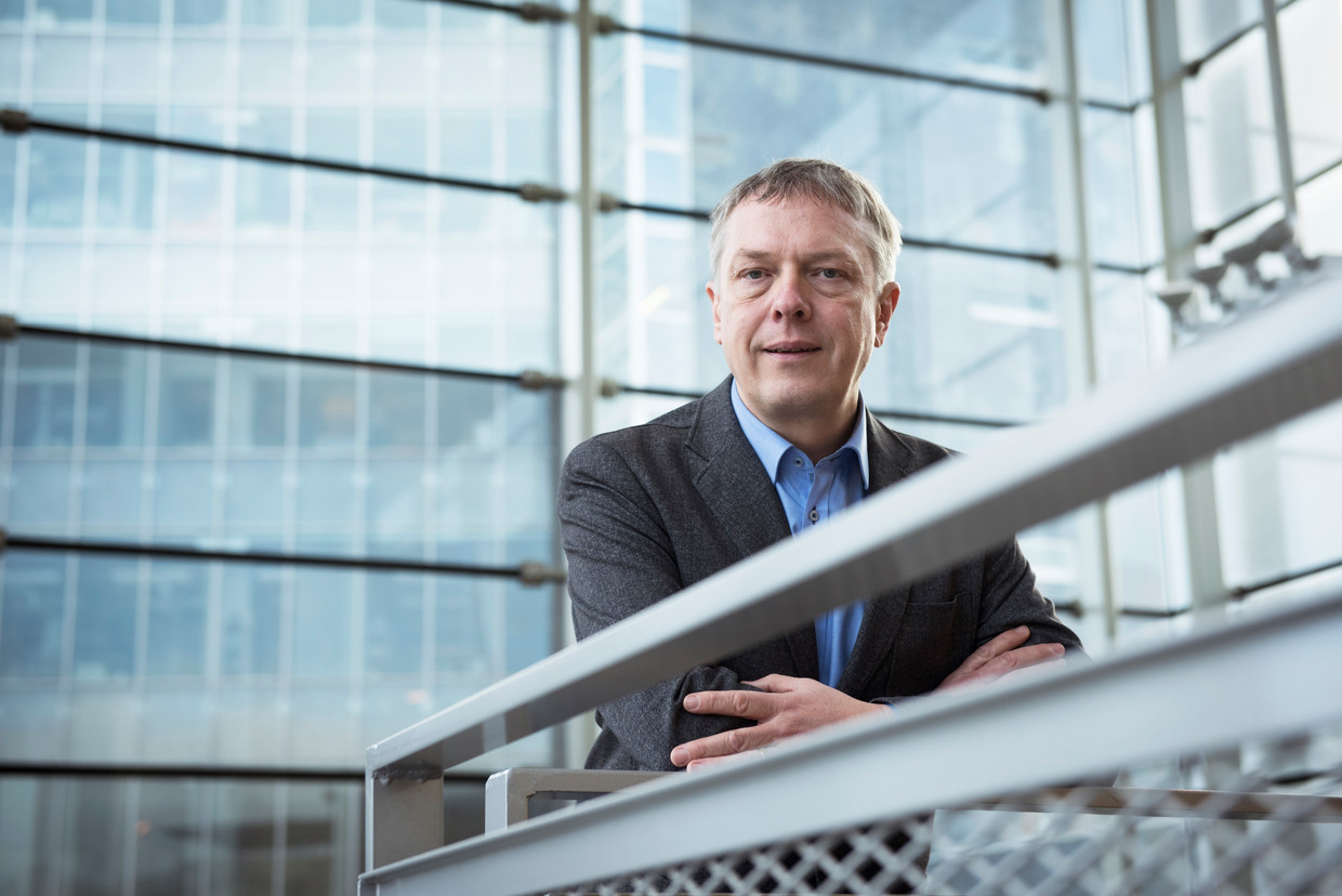 Jan Danckaert wordt de nieuwe rector van de VUB | De Morgen