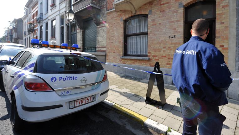 Vrouw dood aangetroffen in appartement in Hoeselt | De Morgen