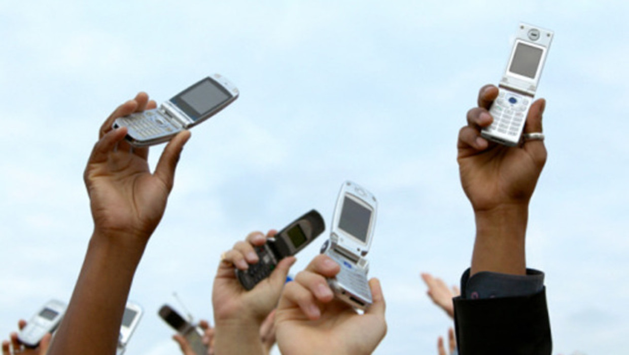 Netwerken voor gsm's in België amper beveiligd | De Morgen