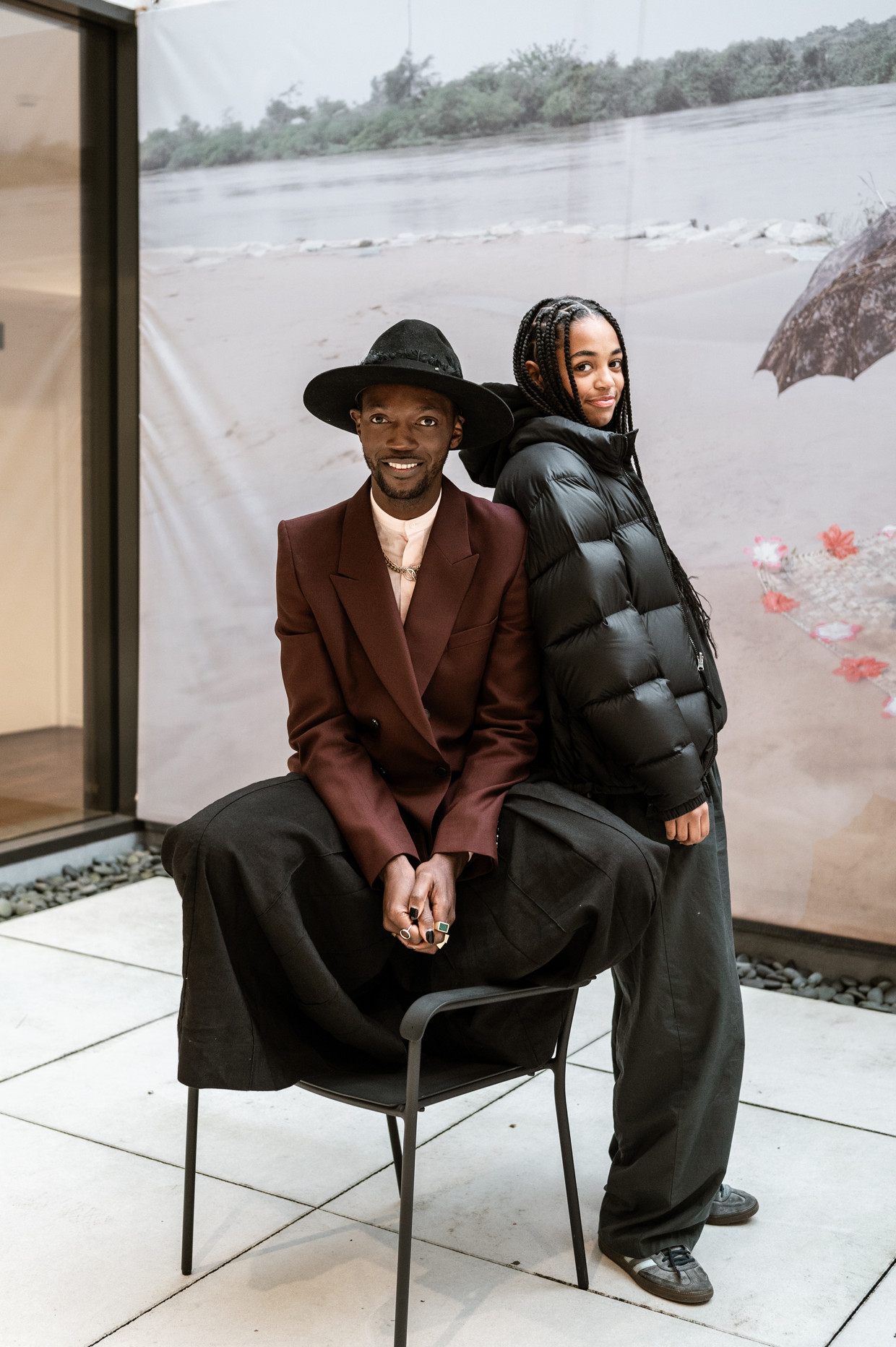 Baloji en zijn dochter Bebel (15) over feminisme, ouderschap en Oscars ...