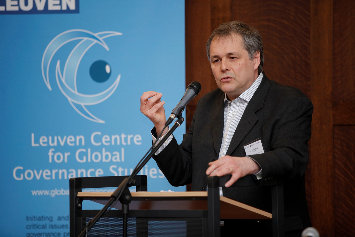 Moraalfilosoof over snoepreisje van EU-Parlementsvoorzitter: ‘Politici ...