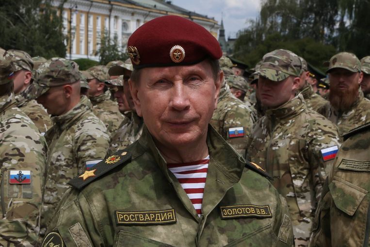 Groot geworden in een wereld van corruptie en hondstrouw aan Poetin ...