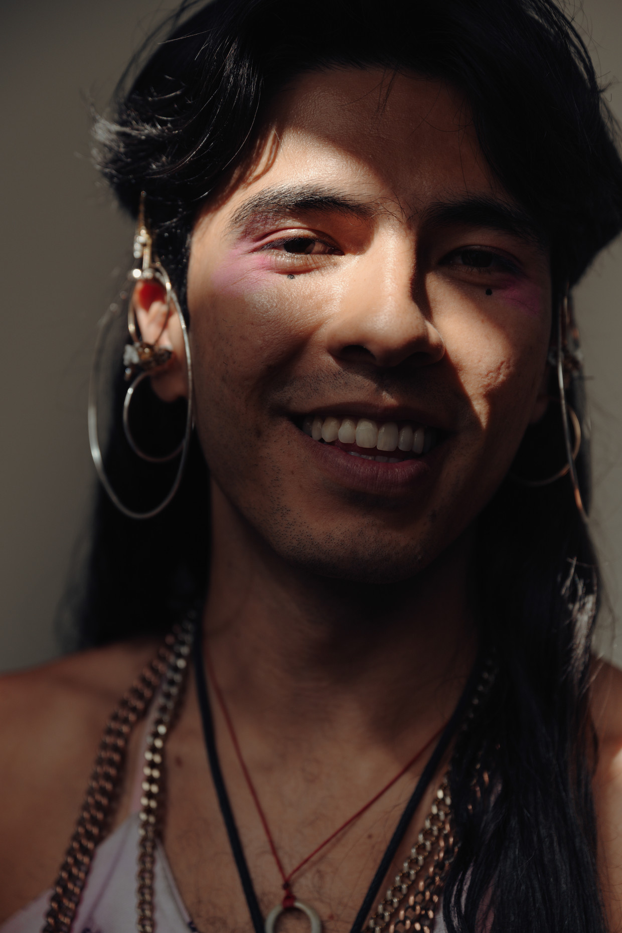 Brandon Wen (29), de nieuwe directeur van de Antwerpse Modeacademie ...