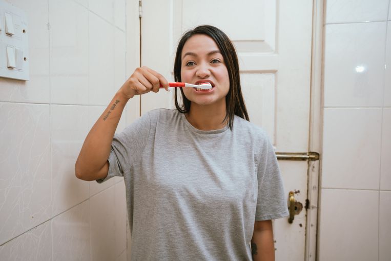 Twee keer per dag je tanden poetsen is net zo belangrijk als gezond eten en bewegen