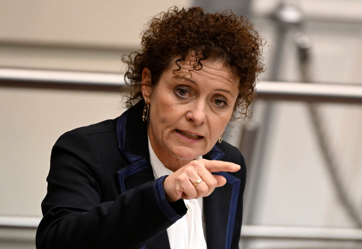 ‘Stop met klagen en zagen’: minister van Mobiliteit Lydia Peeters ...