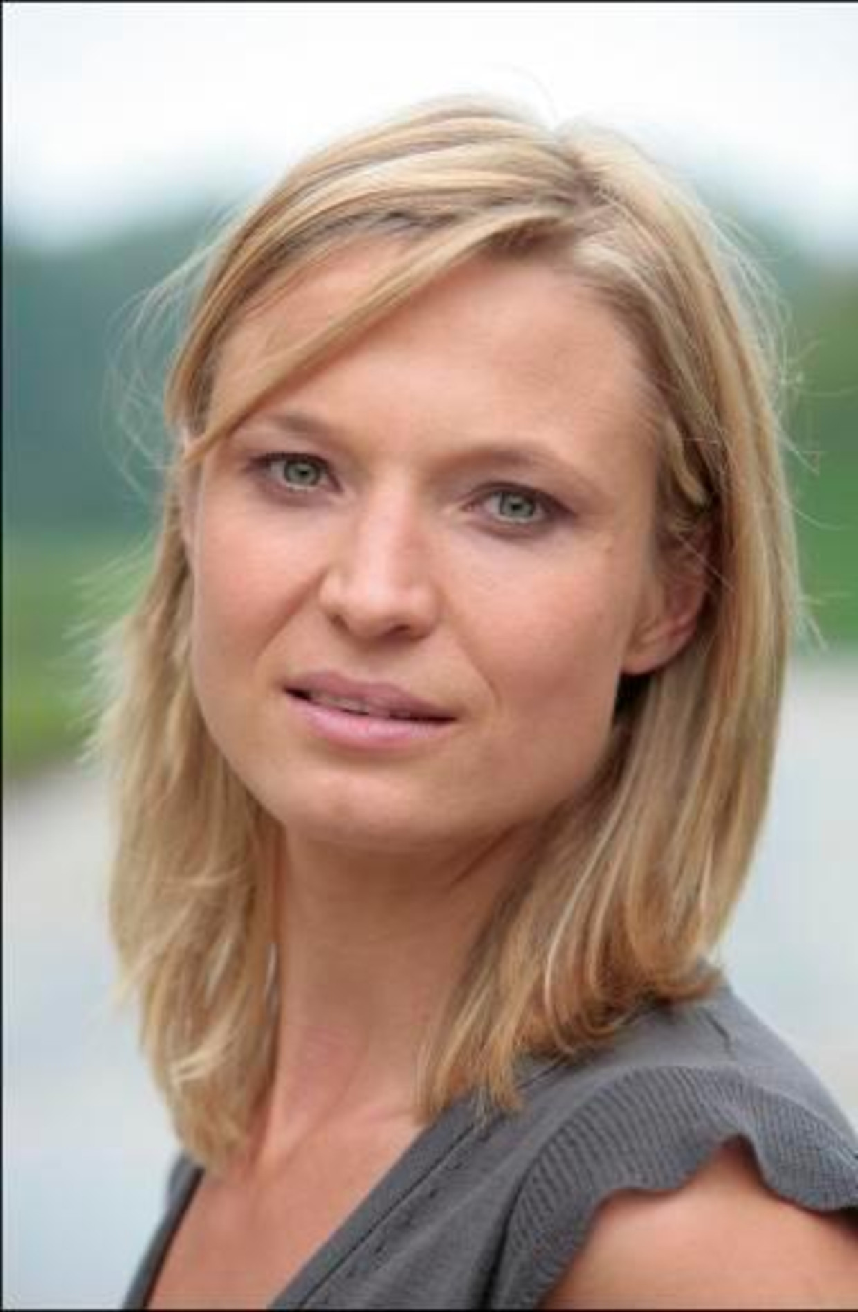 VRT-nieuwsanker Goedele Wachters bevallen van Sander | De Morgen