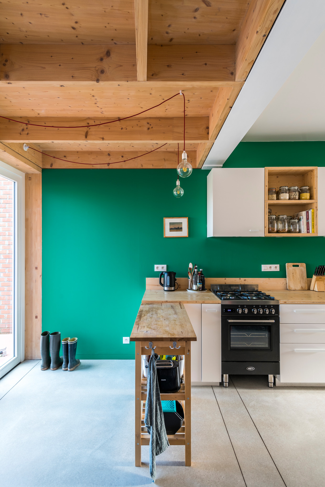 Binnenkijken in een low-budgetverbouwing met tonnen karakter