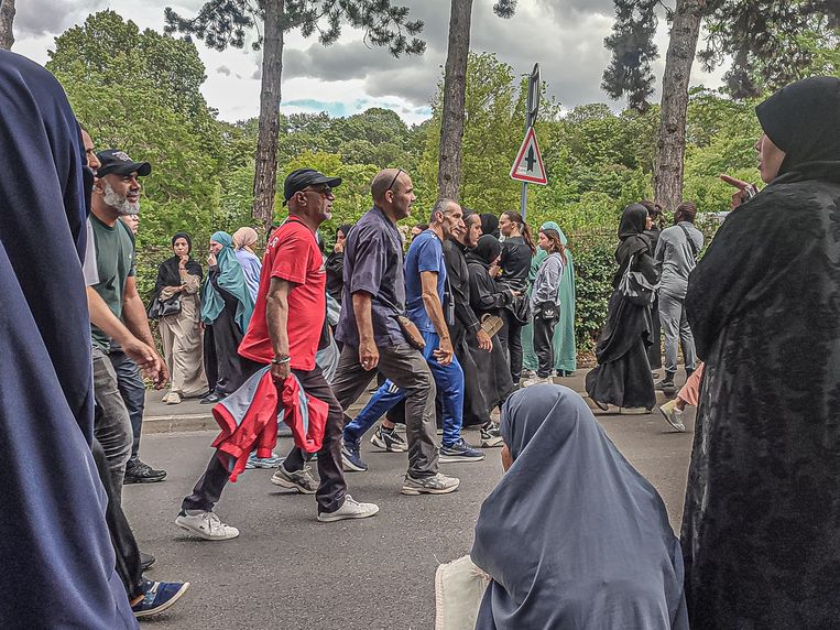 ‘Het filmpje waarop te zien is hoe Nahel wordt doodgeschoten laat ...