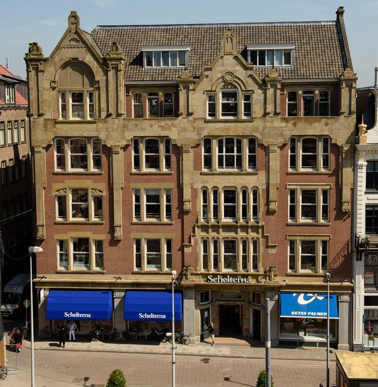 ‘Heel wat klanten vinden verzorgde edities sexy’: toppers en tegenvallers bij Scheltema in Amsterdam