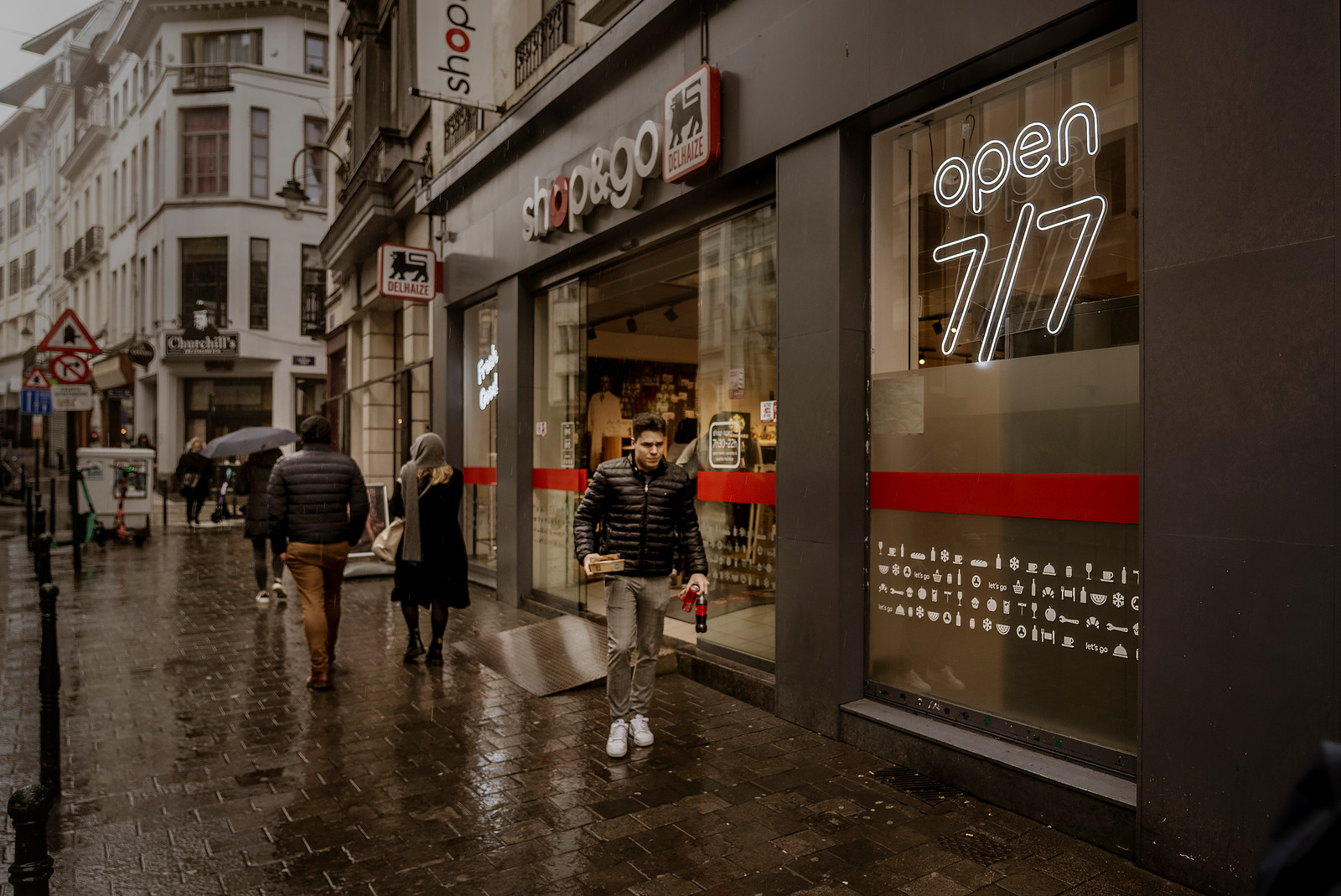 ‘Bij een deel van die winkels moet je je afvragen of ze nog te redden ...