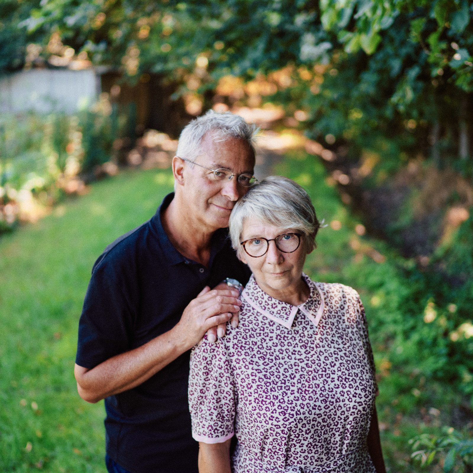 Elvis Peeters laat de naoorlogse geschiedenis doorzinderen in nieuwe ...