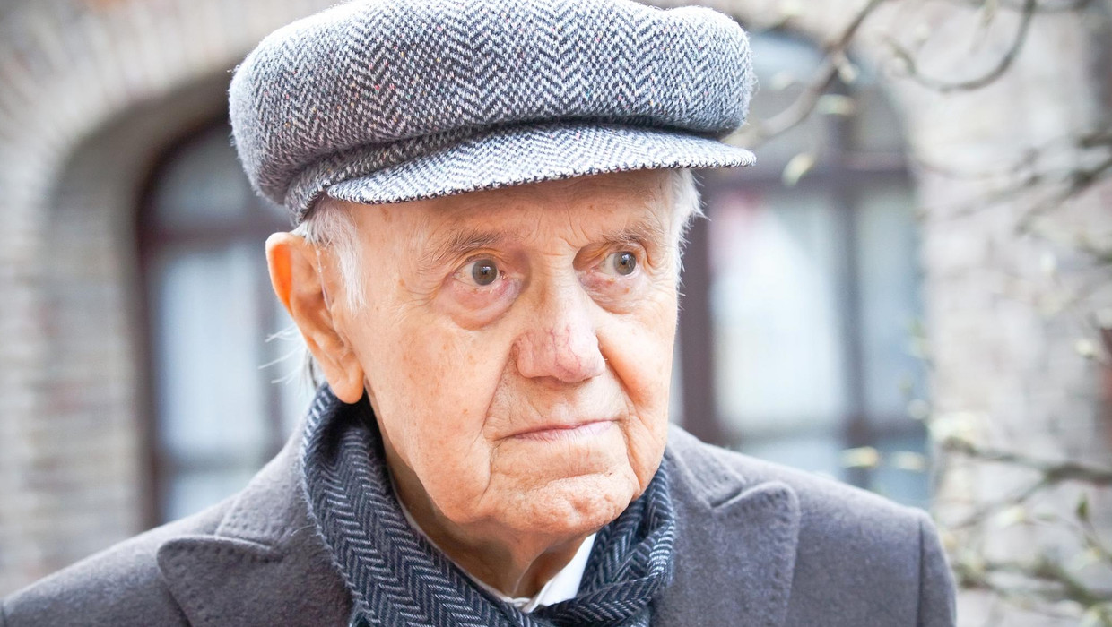 Schilder Roger Raveel (91) overleden | De Morgen