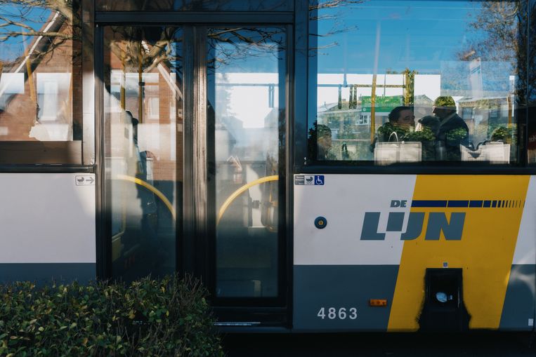 Twee doelstellingen botsen: moet de bus snel zijn of moet hij overal ...