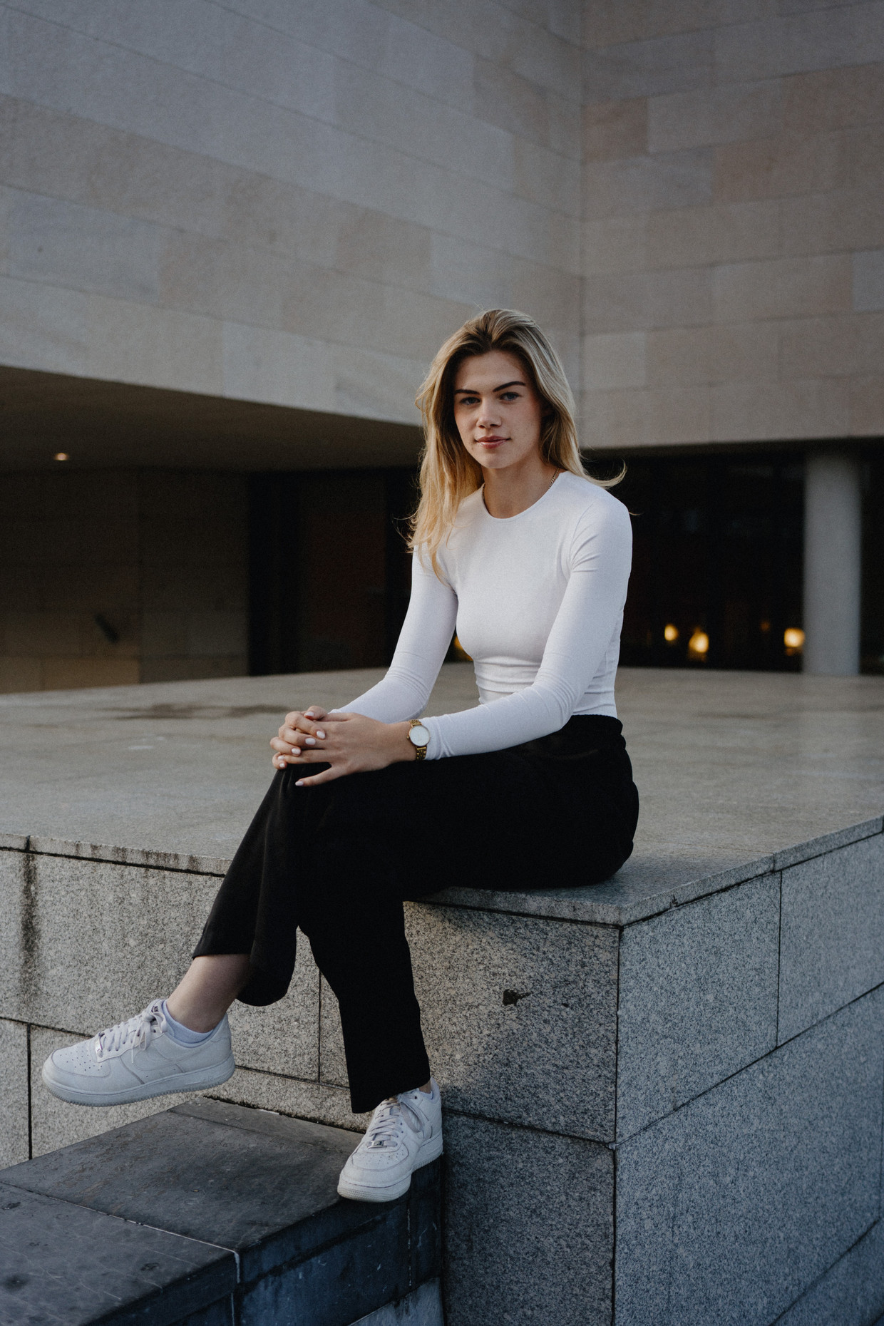 ‘De wachtlijsten blijven enorm lang’: jongeren zoeken amper hulp bij ...