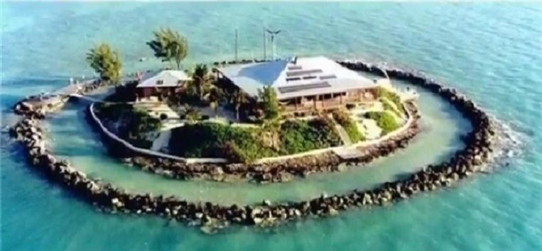 Paradijselijk eiland te koop | De Morgen