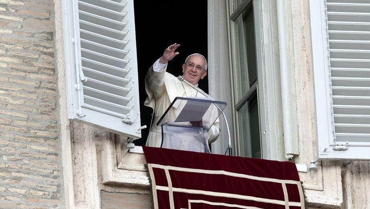 Paus over vasten: "Onthouding moet echt pijn doen" | De Morgen