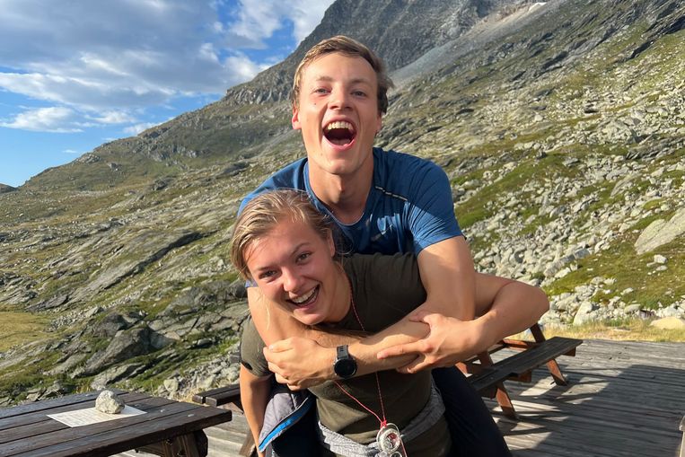 Als je oudere broer of zus alles kan: ‘Opgroeien met Dries betekent dat ...