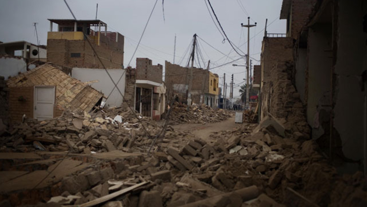 Zestig lichtgewonden bij aardbeving Peru | De Morgen