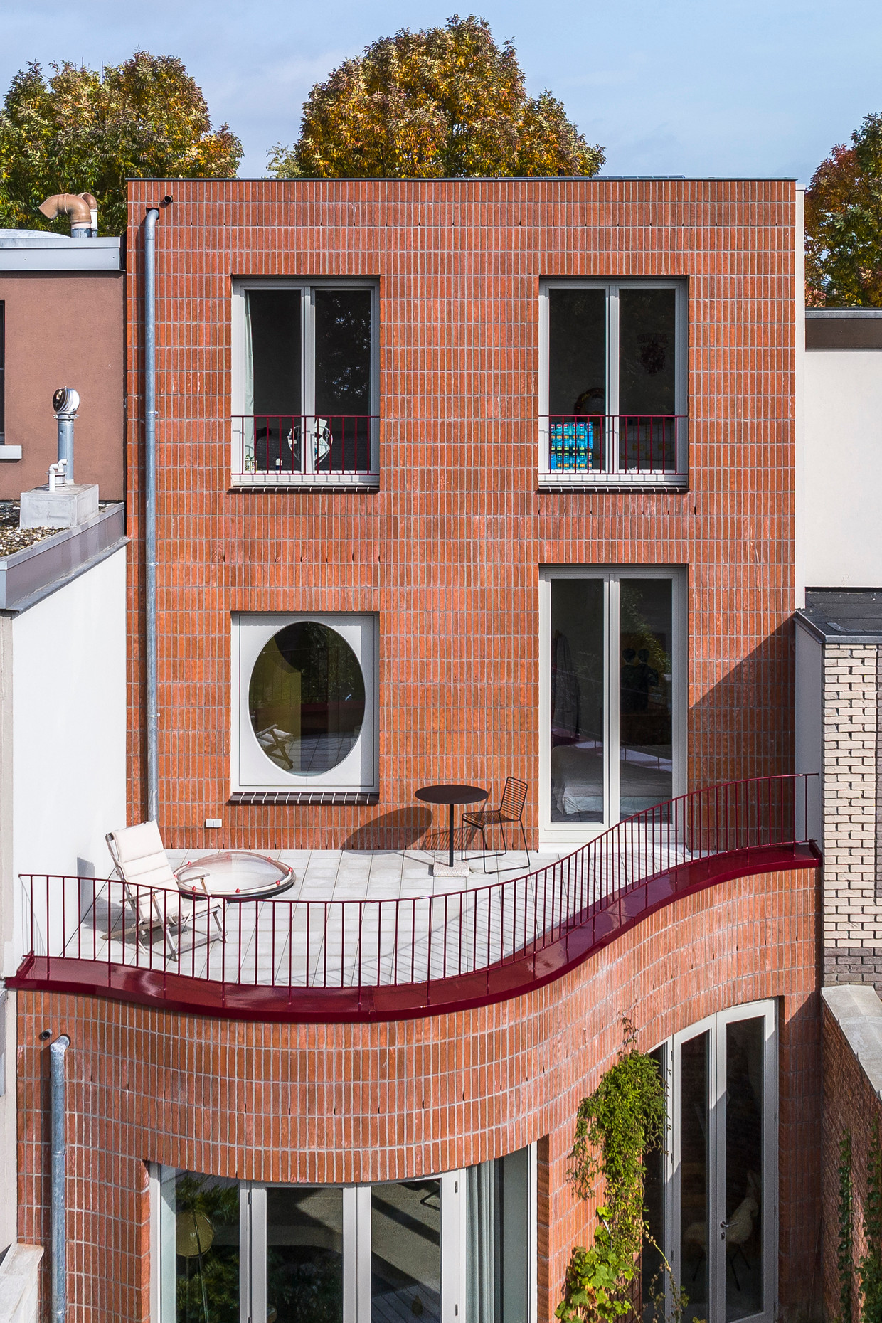 Binnenkijken in het bolle huis van Mortsel | De Morgen