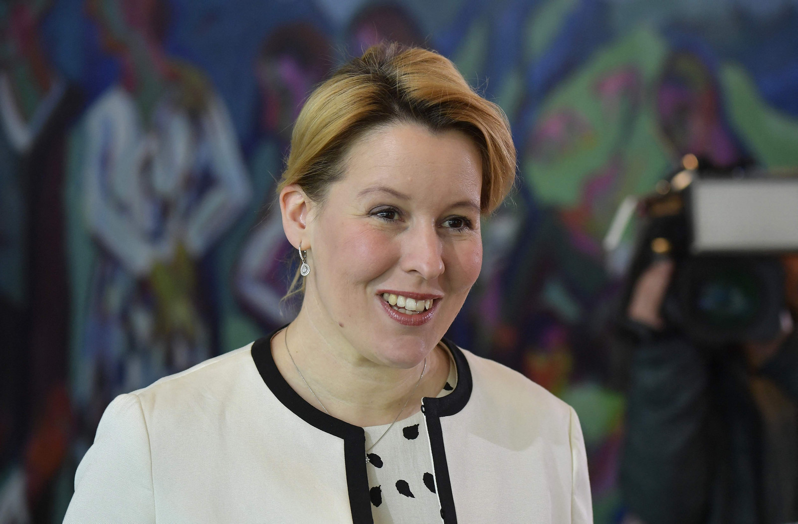 Franziska Giffey, de eerste vrouwelijke burgemeester van Berlijn, moet ...