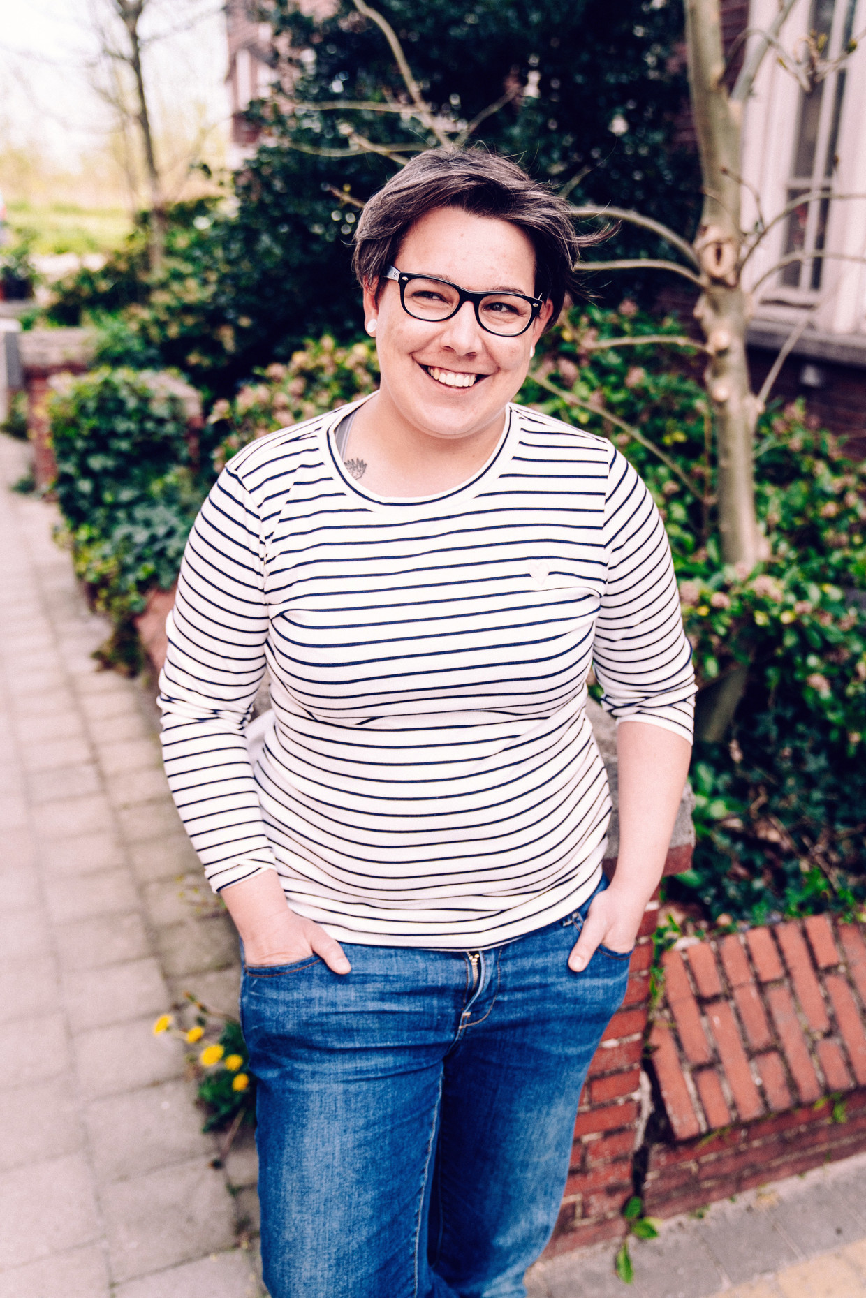 Bellen, whatsappen, langsgaan: sommige leerlingen uit kansengroepen ...