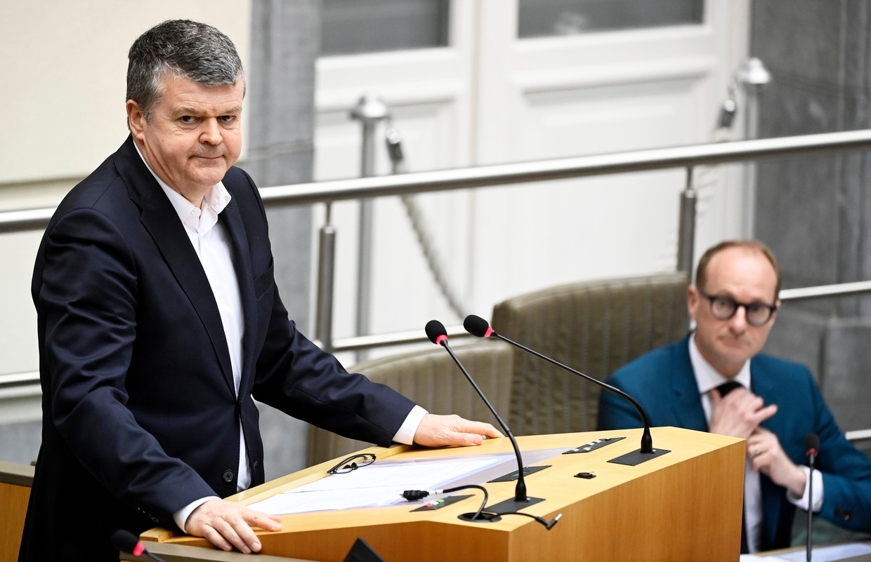 Vaste benoemingen binnen Vlaamse overheid grotendeels op de schop