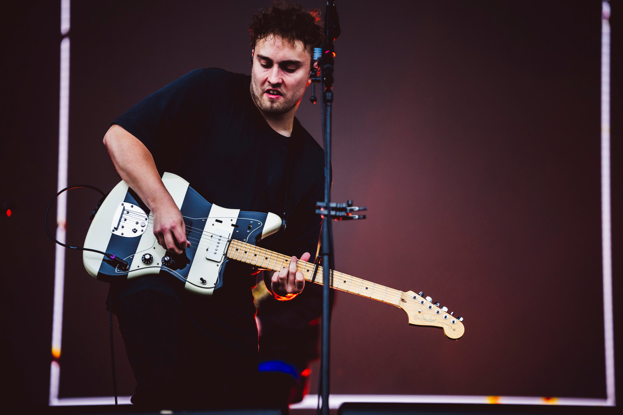 Sam Fender op Rock Werchter: het charisma van Bono toen hij nog ...
