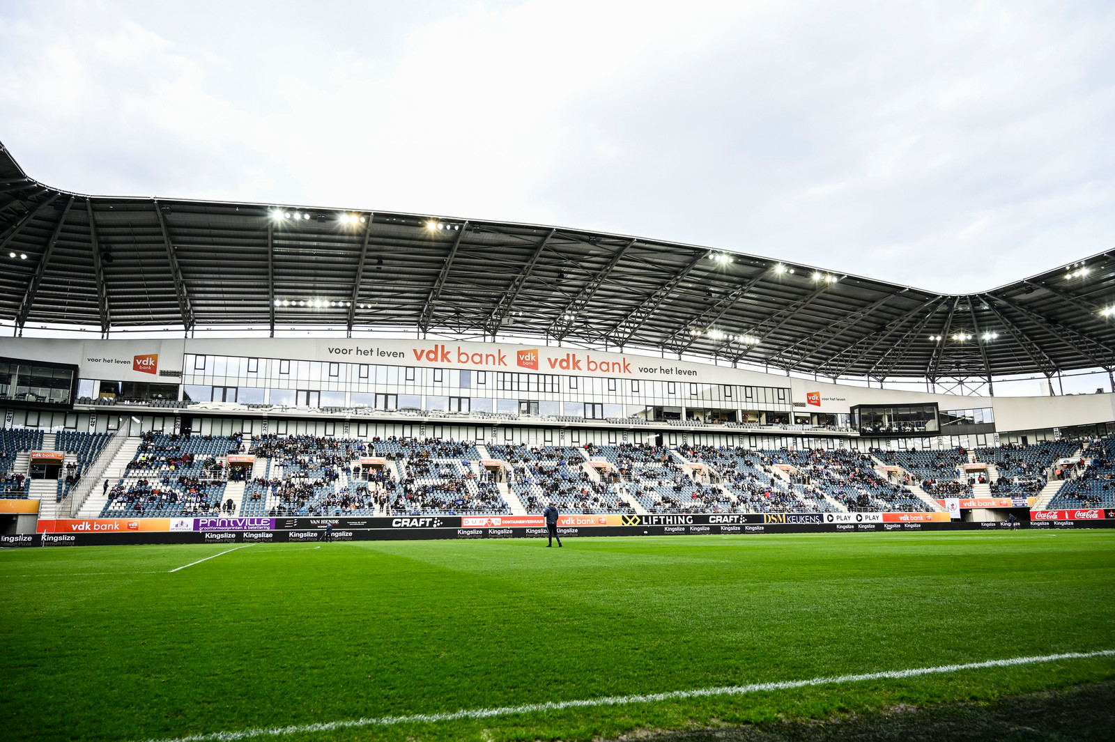 AA Gent krijgt fans moeizaam naar de Ghelamco Arena: ‘Het is bedroevend’