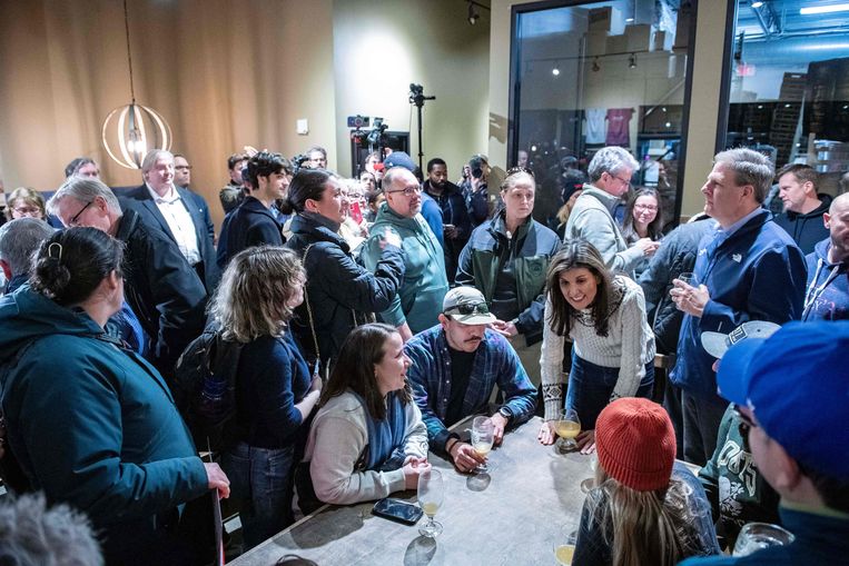Spannende tweestrijd in New Hampshire: ‘Ik stem op Nikki Haley, maar ik ...