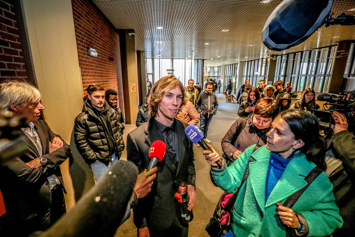 Youtuber Acid voor correctionele rechtbank | De Morgen