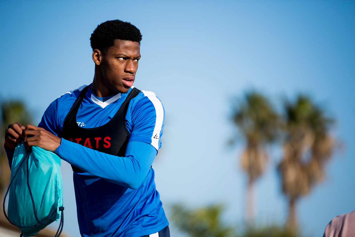 De donkere december van Jonathan David: ‘Ik zat helemaal alleen op de ...