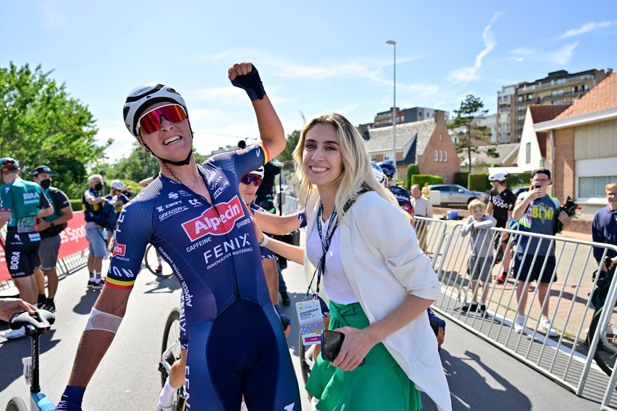 Lefevere: ‘Ik ken niemand die zo maniakaal bezig is als Remco Evenepoel ...