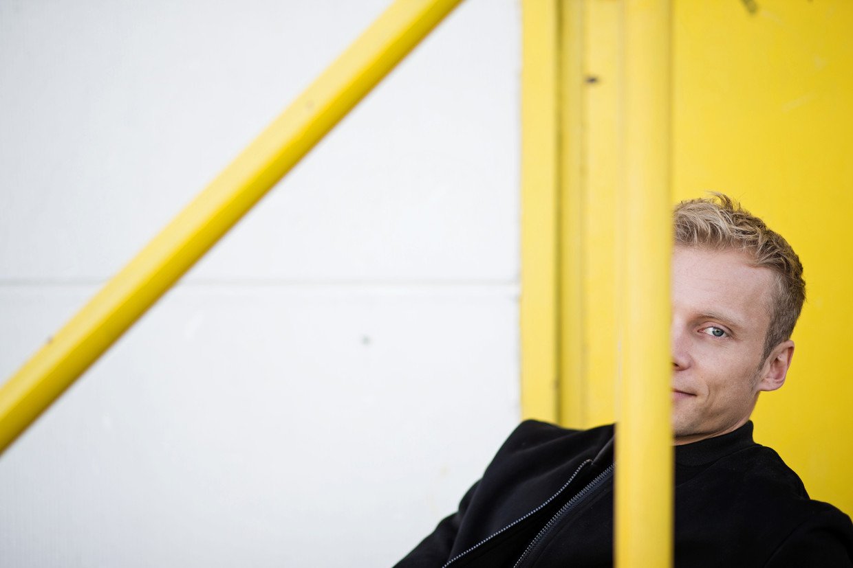 Nicholas Arnst: "Als goochelaar ben je een vreemde vogel. Ik toch ...