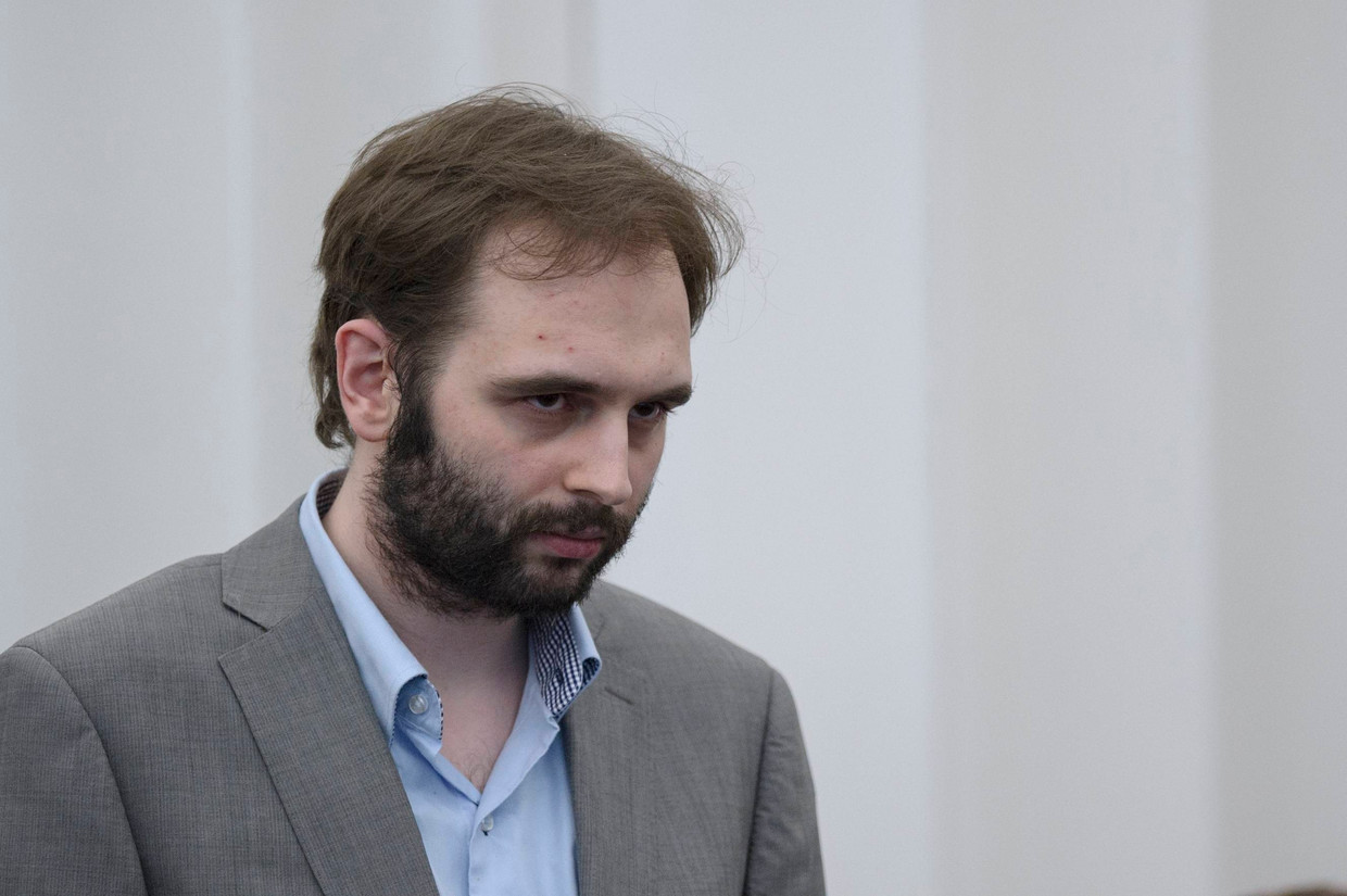 Kim De Gelder overgeplaatst naar Forensisch Psychiatrisch Centrum (FPC ...