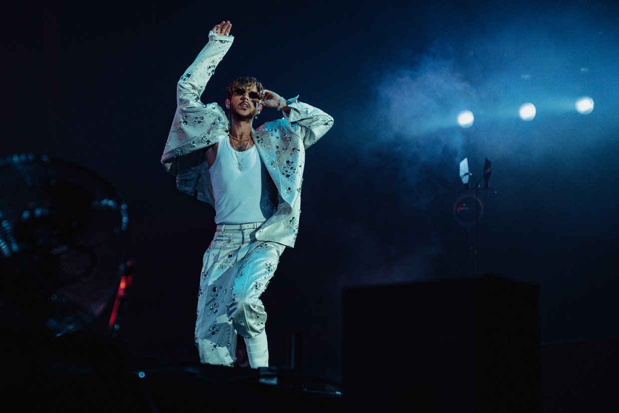Oscar and the Wolf triomfeert in het Sportpaleis: Dit lijkt zijn ...