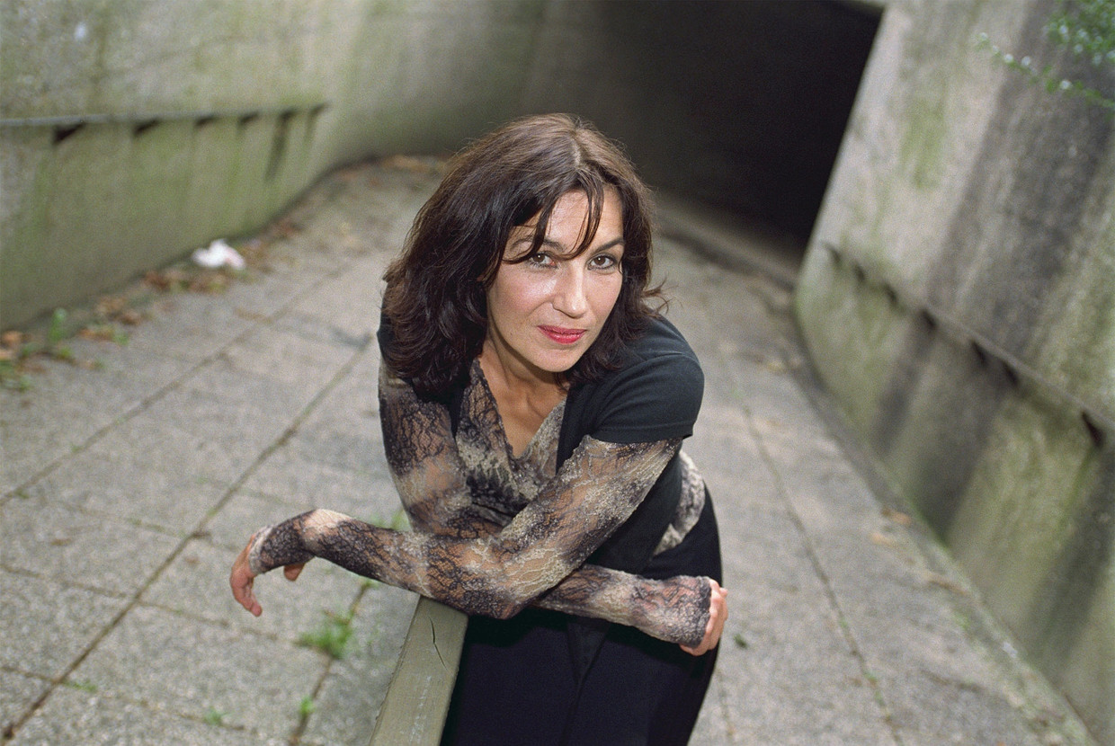 Zangeres en presentatrice Bea Van Der Maat (62) kiest voor euthanasie ...