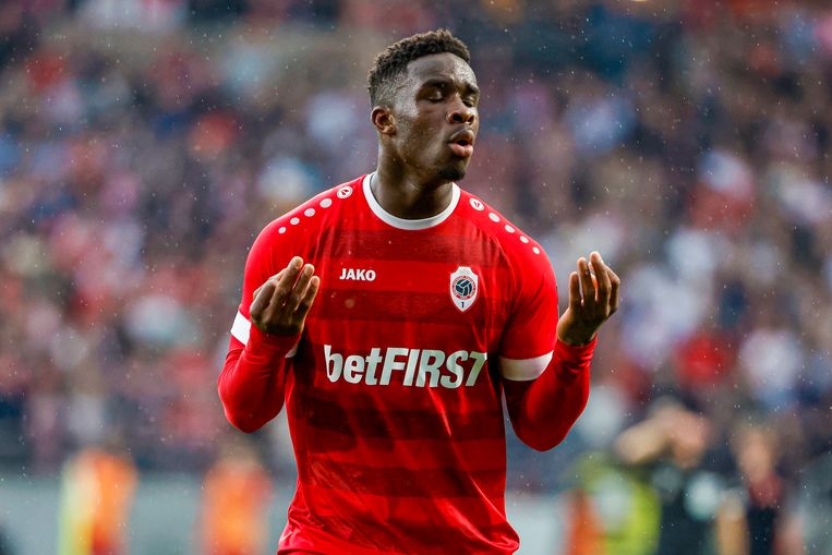 Mandela Keita, de man van 10 miljoen, voelt zich goed bij Antwerp ...