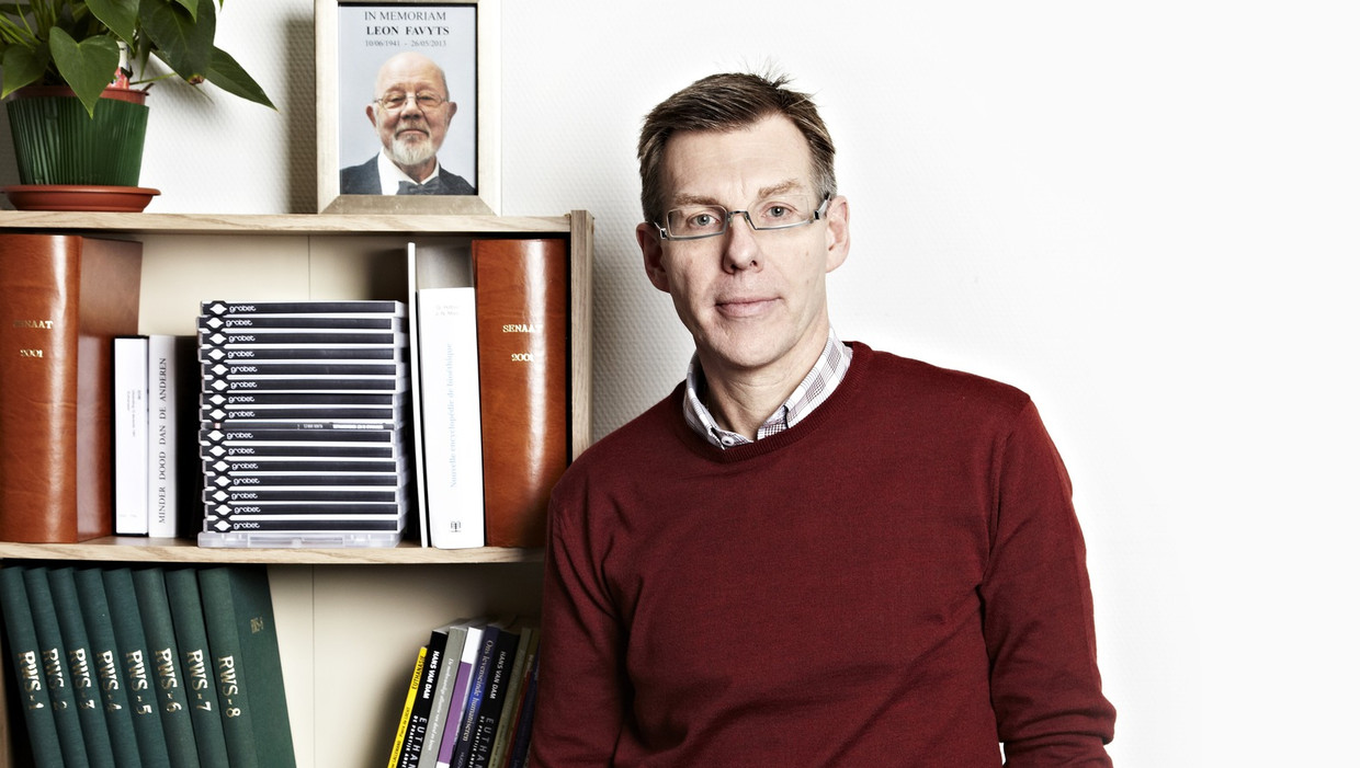 Streed dokter Marc Van Hoey te ijverig voor euthanasie? | De Morgen