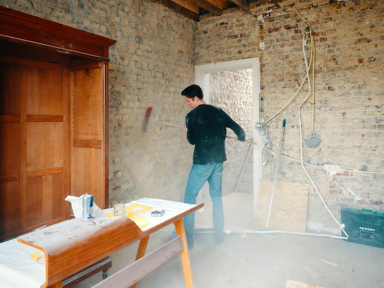 ‘Elke euro die binnenkwam, ging meteen weer naar buiten’: survivalgids ...