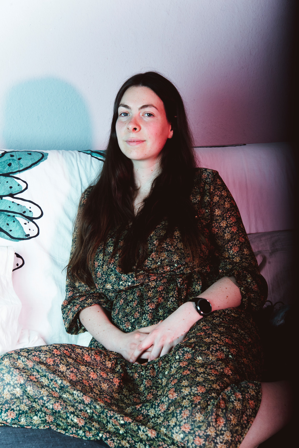 De blok van Marijke (22): ‘‘Laten we een meter bier bestellen’, zei ...