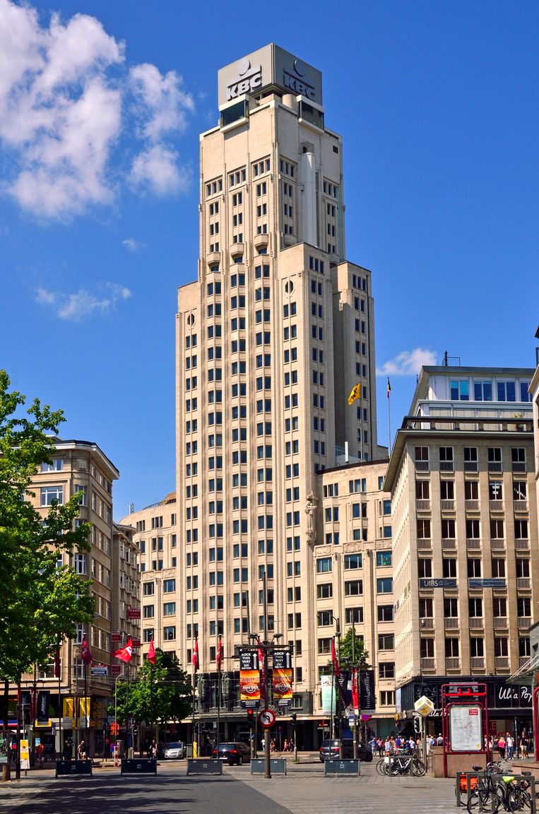 Fernand Huts koopt Antwerpse Boerentoren en maakt er ‘Cultuurtoren’ van