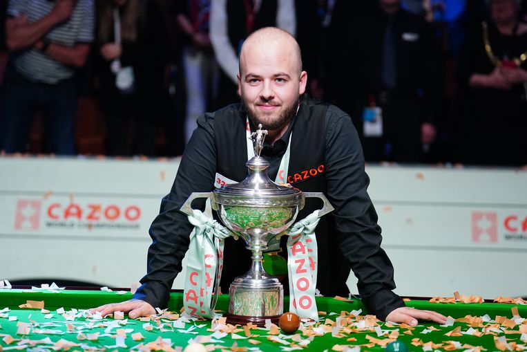 Britse pers vol lof over wereldkampioen snooker Luca Brecel: ‘Niet ...