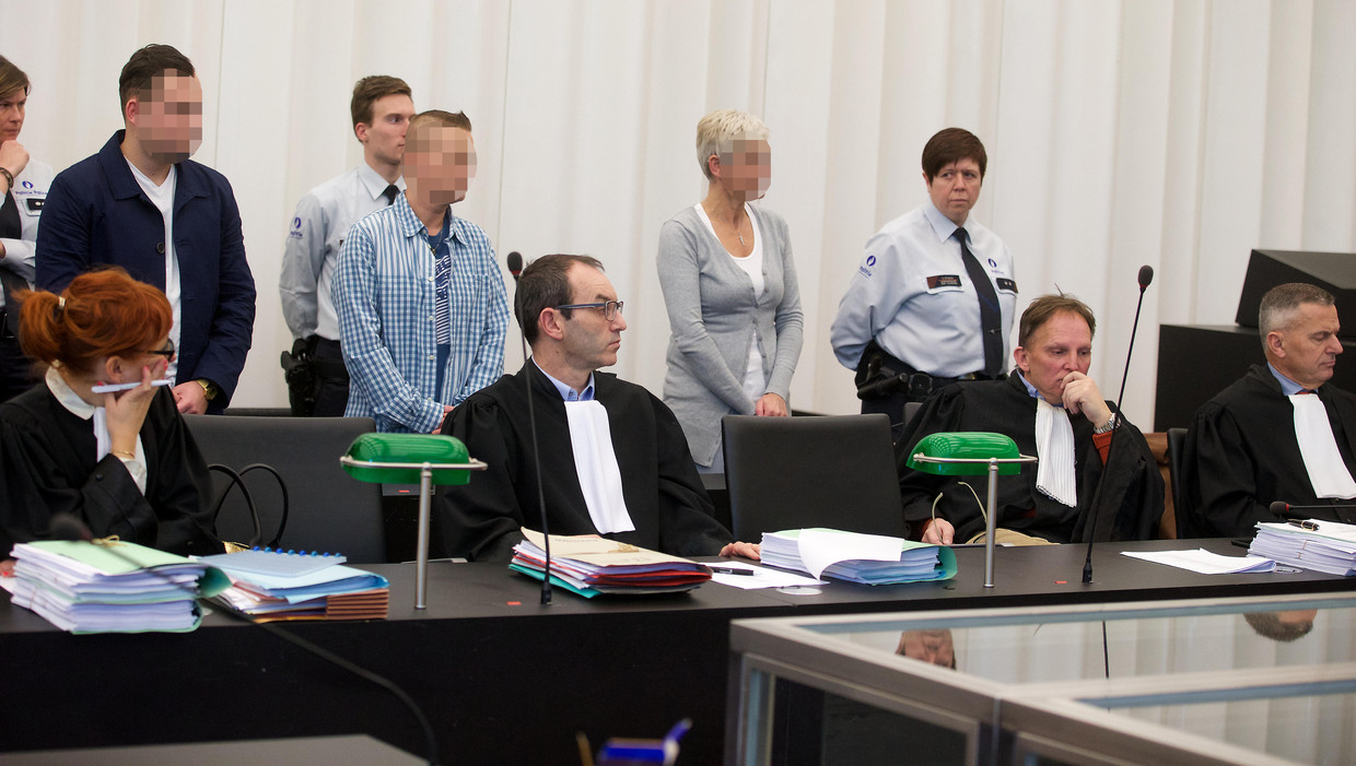 Cindy De Laet en Brigitte Van Raemdonck schuldig aan moord op Brenda ...