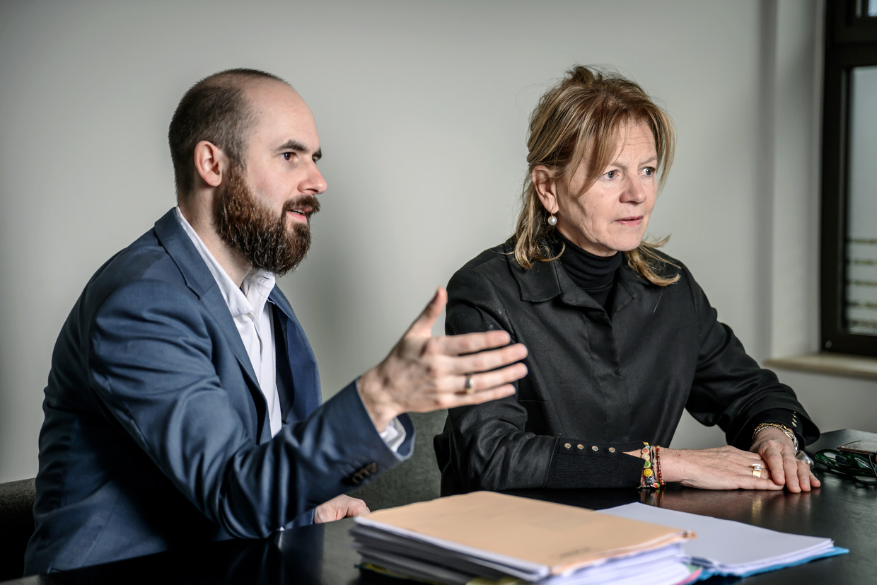 De advocaten van de weduwe van Chovanec: ‘Het je-m’en-foutisme van het ...