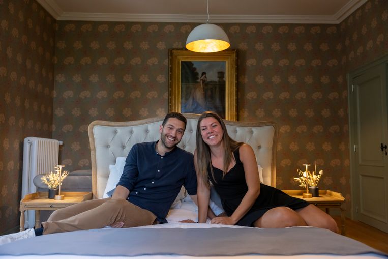 ‘Met vier in bed’-koppel Kenny en Perrine: ‘We merken dat onze gasten ...